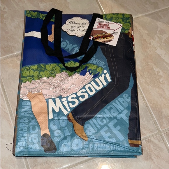 Trader Joe’s | Bags | Nwt Missouri Trader Joes Reusable Shopping Gift ...